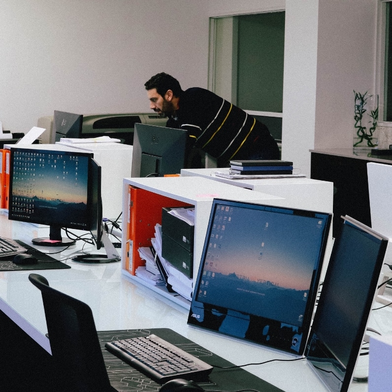 Atelier - Simetria Vertical